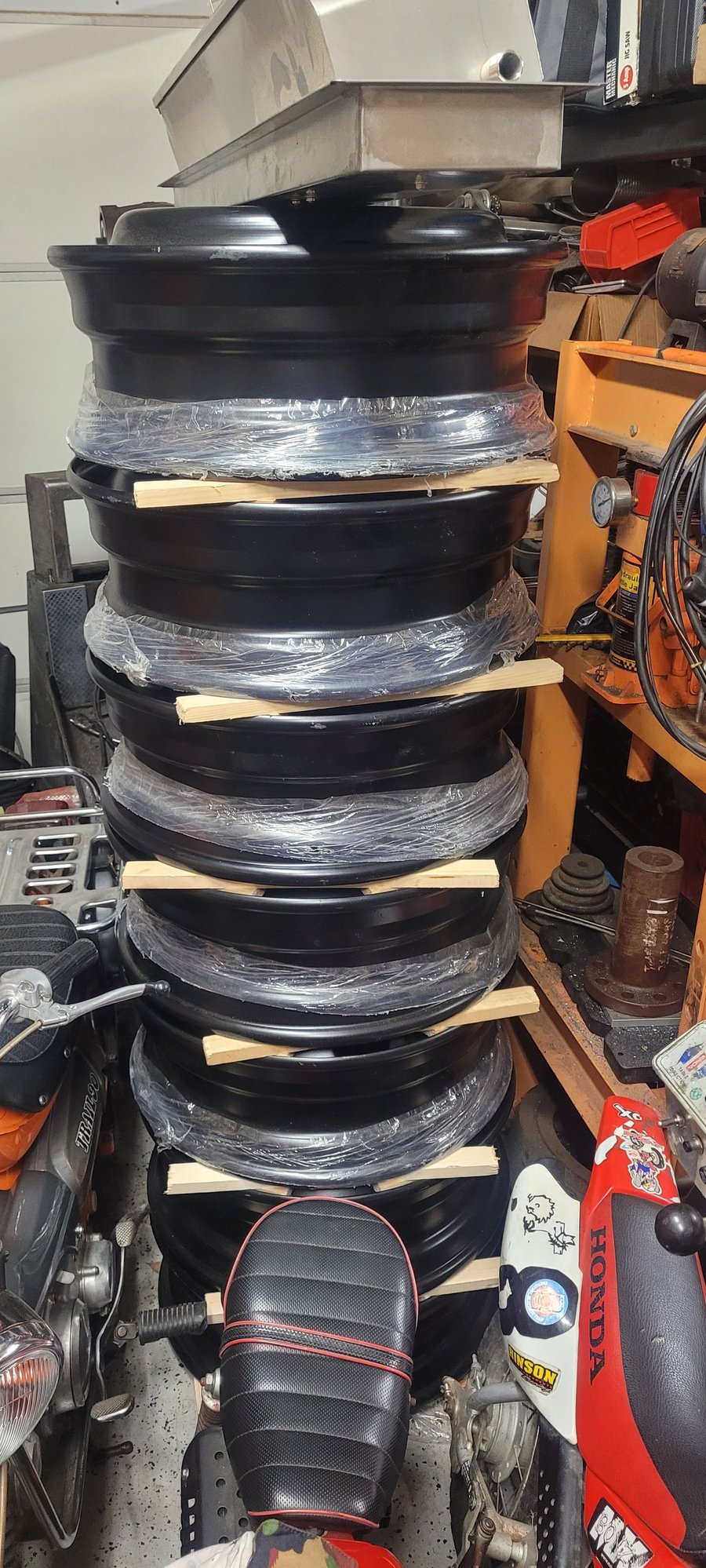 Brand new 6.75 - 22.5" rims with 5 on 8" budd centers for 48-52 ford f5 ...