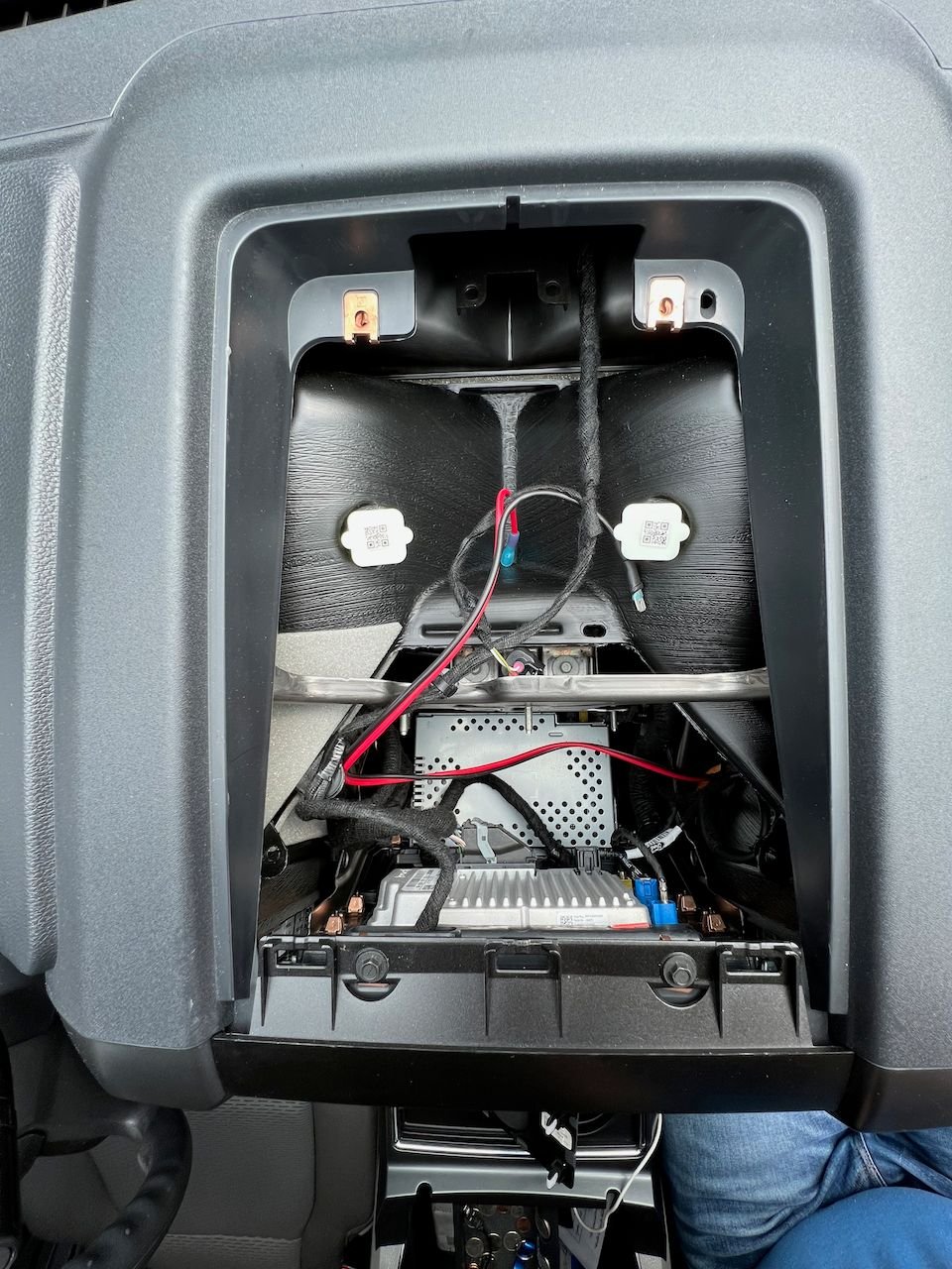 Exploded View of 2022 Center Console - Ford Truck Enthusiasts Forums