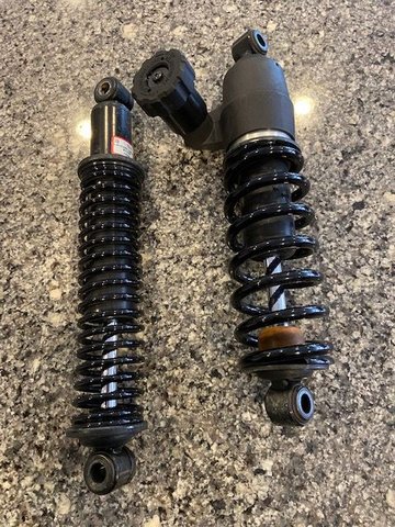 CVO Premium Hand Adjustable 13" Shocks - Harley Davidson Forums