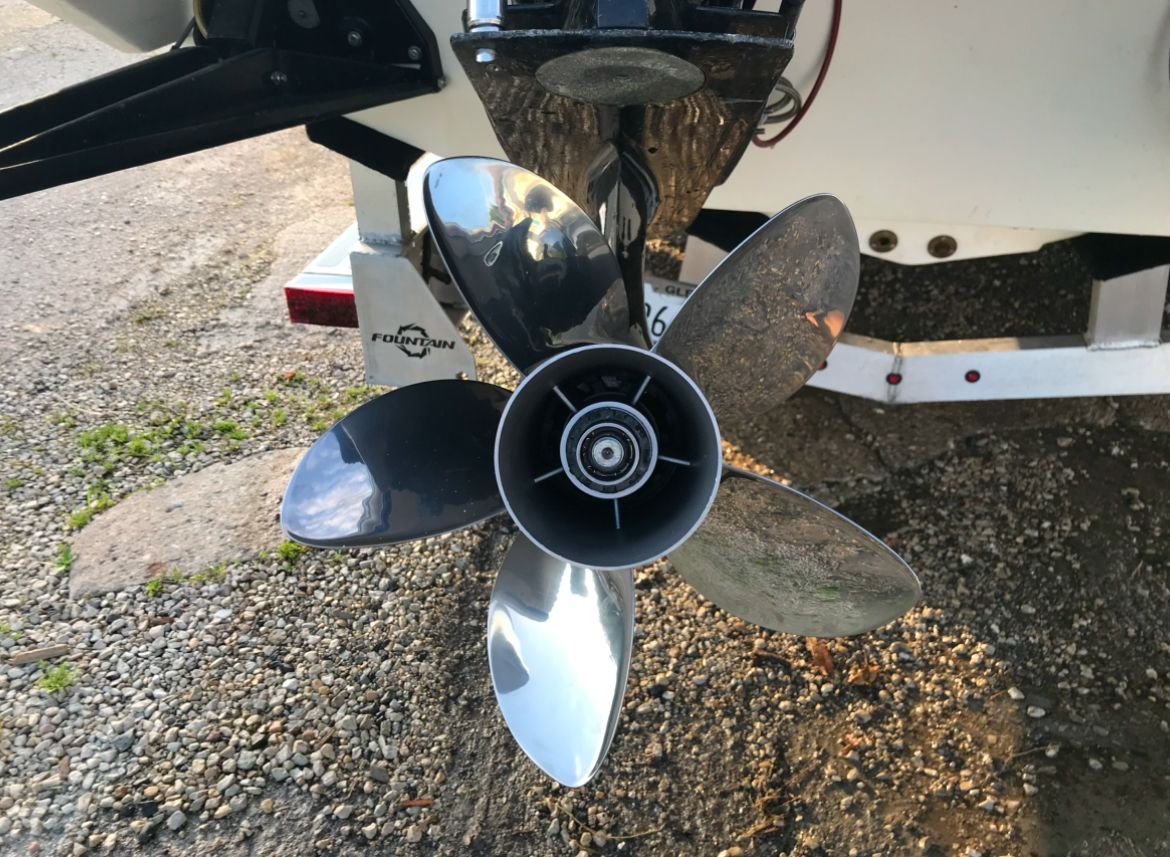 Bravo "Style" Props - Offshoreonly.com