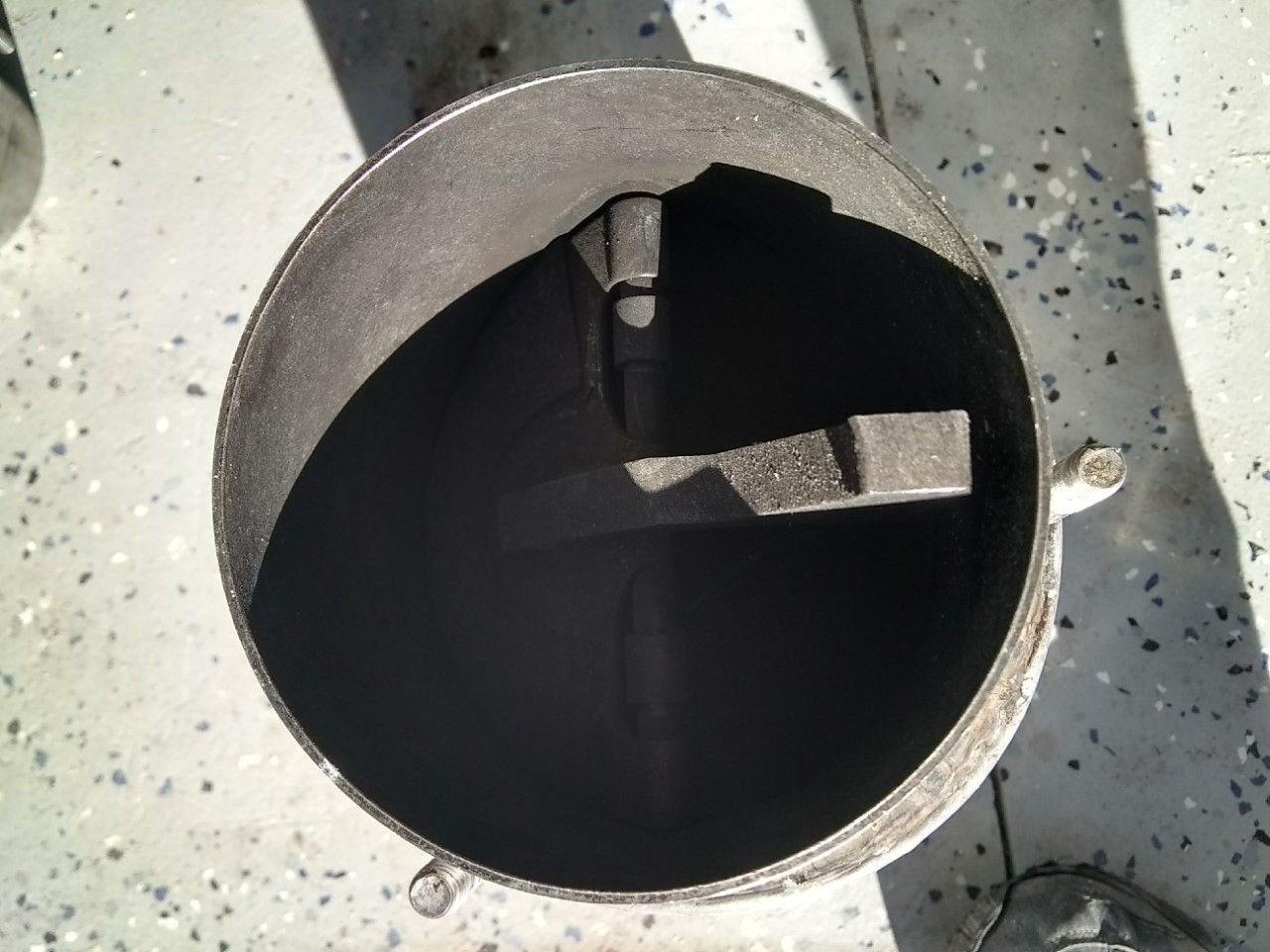 Two sets of thru transom water trap exhaust - Offshoreonly.com