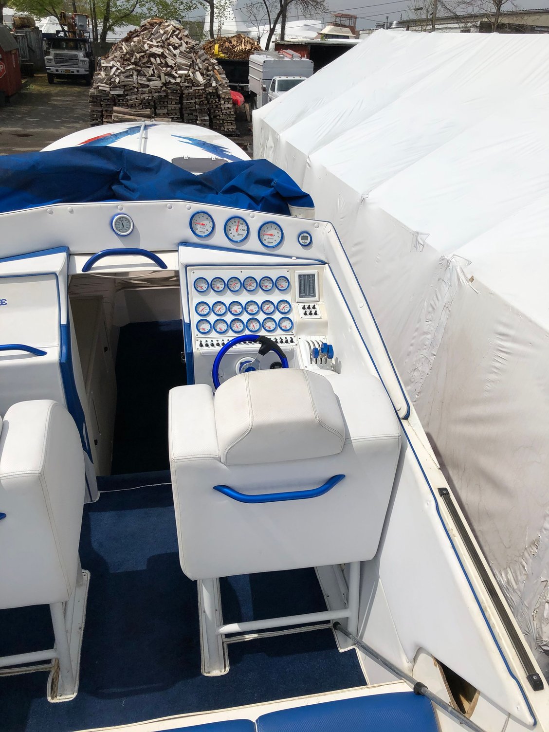 36 Apache listed in classifieds - Offshoreonly.com