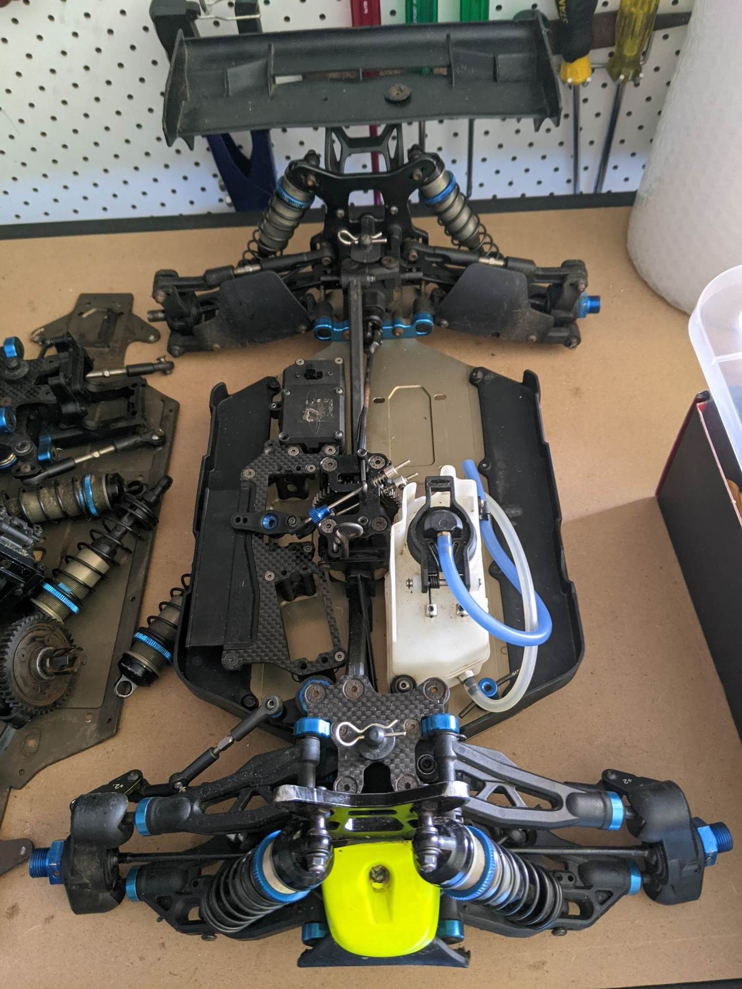 Rc8b3.1 + Spares - R/C Tech Forums