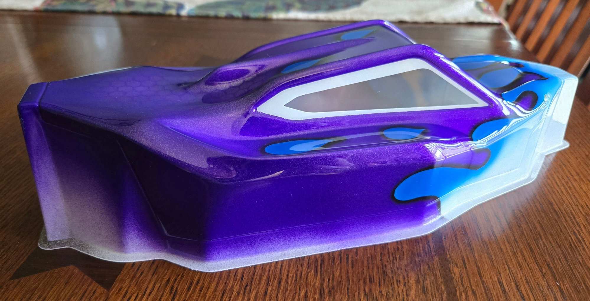 New Custom Painted b7 b7d Associated body with clear wings and decals ...