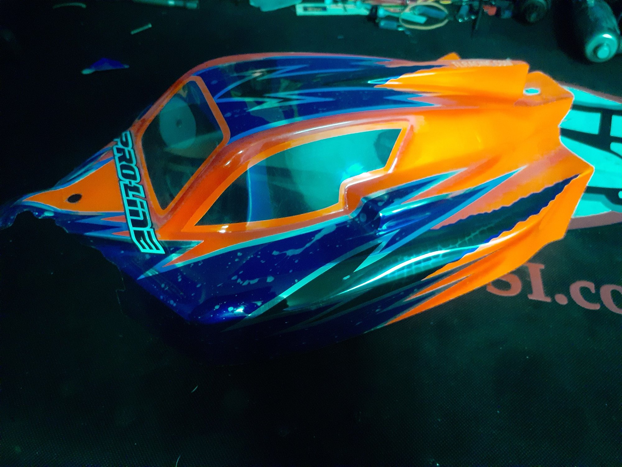 TLR 8XE body - R/C Tech Forums