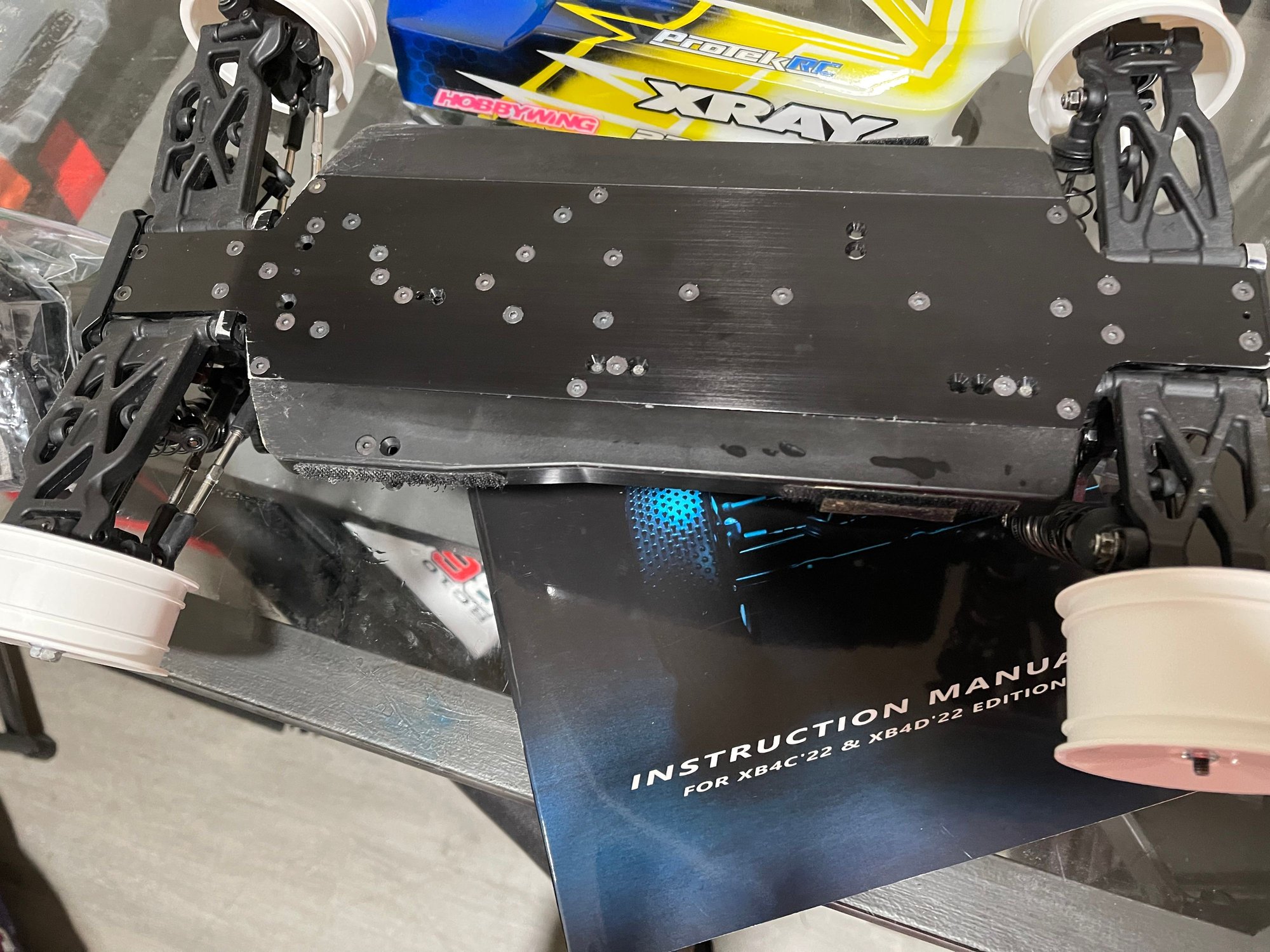 X-ray xb4 22 c & associated b74.1 both rollers loaded - R/C Tech Forums