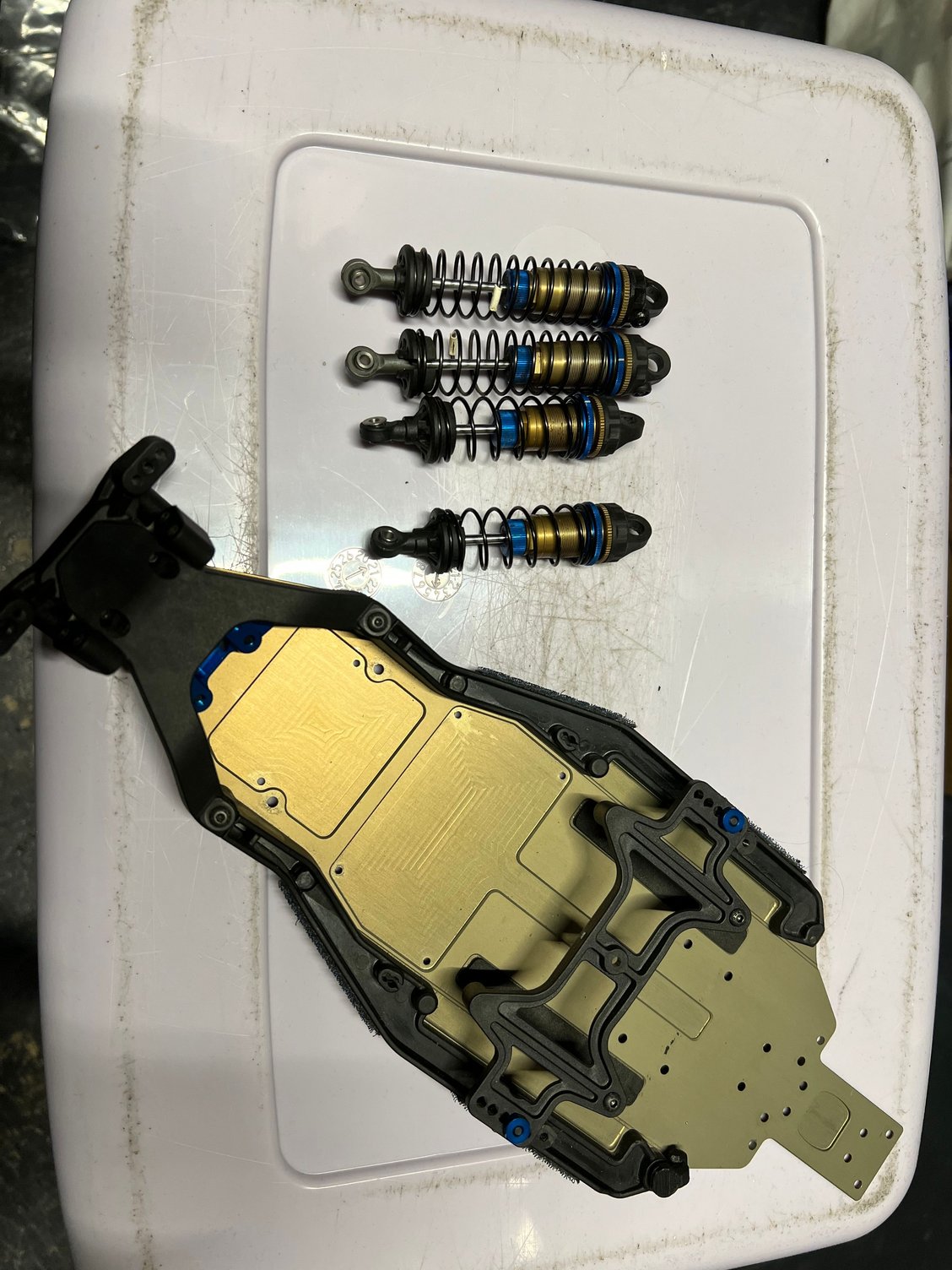 Team Associated B6.3 parts & shocks - R/C Tech Forums