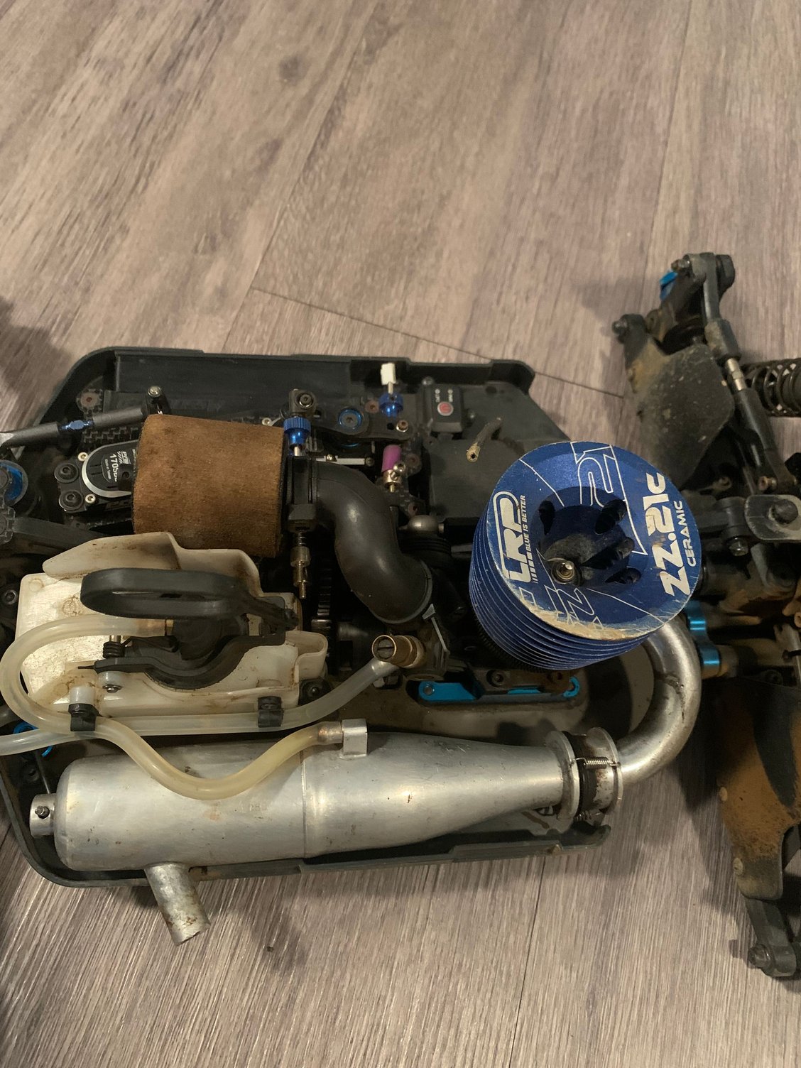 2 Team Associated RC8B3.1s ARTR (1 electric, 1 nitro) - R/C Tech Forums