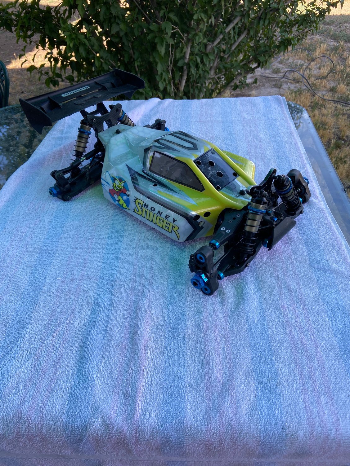 RC8B3.2E Roller with body - R/C Tech Forums