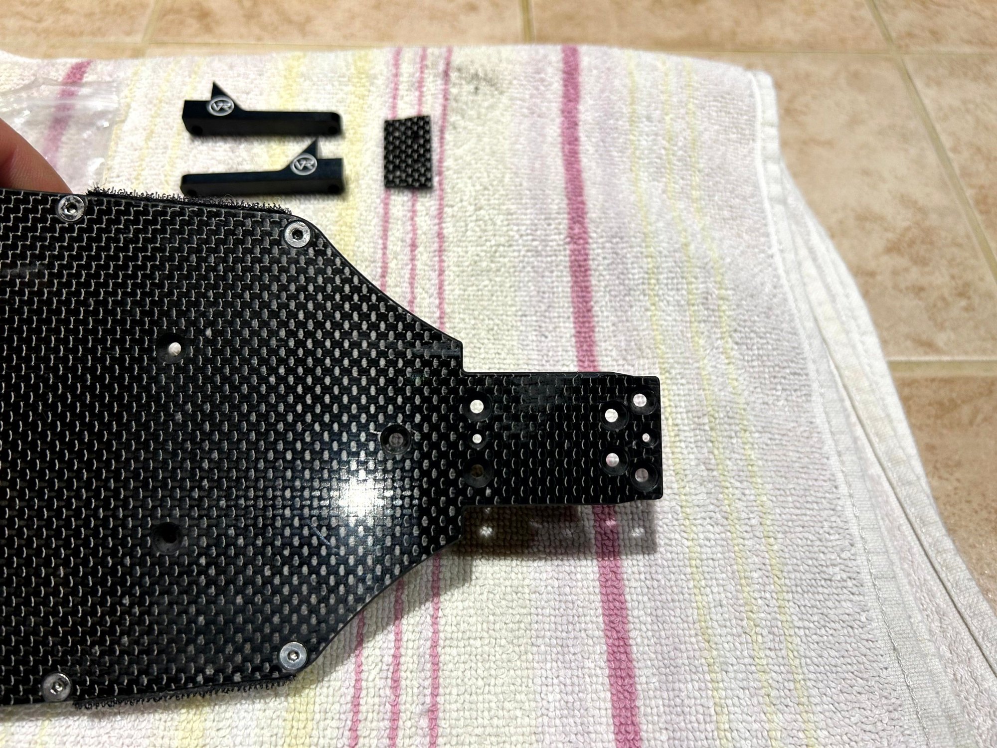 TLR 22 5.0 Vision Racing Carbon Chassis - Long - for carpet & turf - R ...