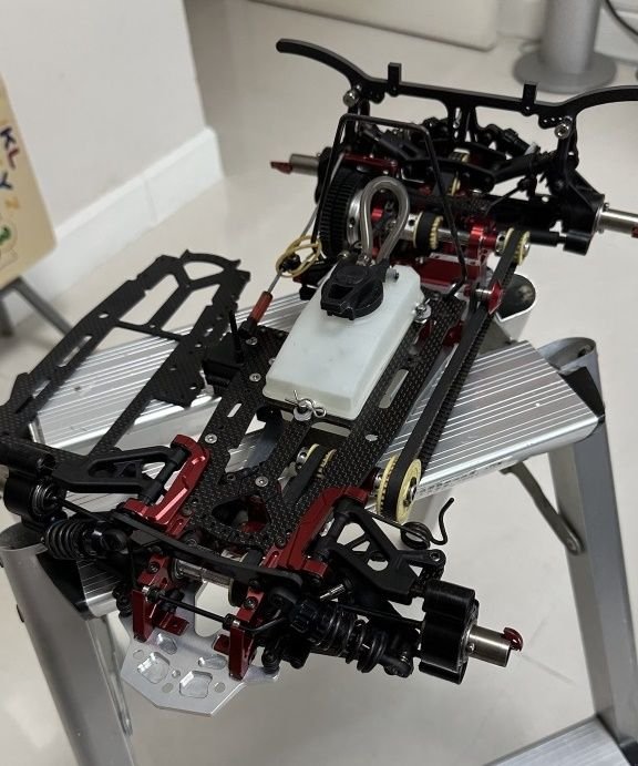 ** LIKE NEW ** Capricorn LAB C804 roller (refurbished) - R/C Tech Forums