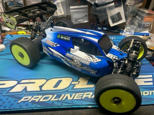 TLR 8xe mint ARTR - R/C Tech Forums