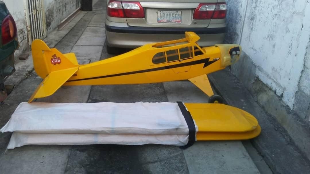 Help identifying a model - RCU Forums