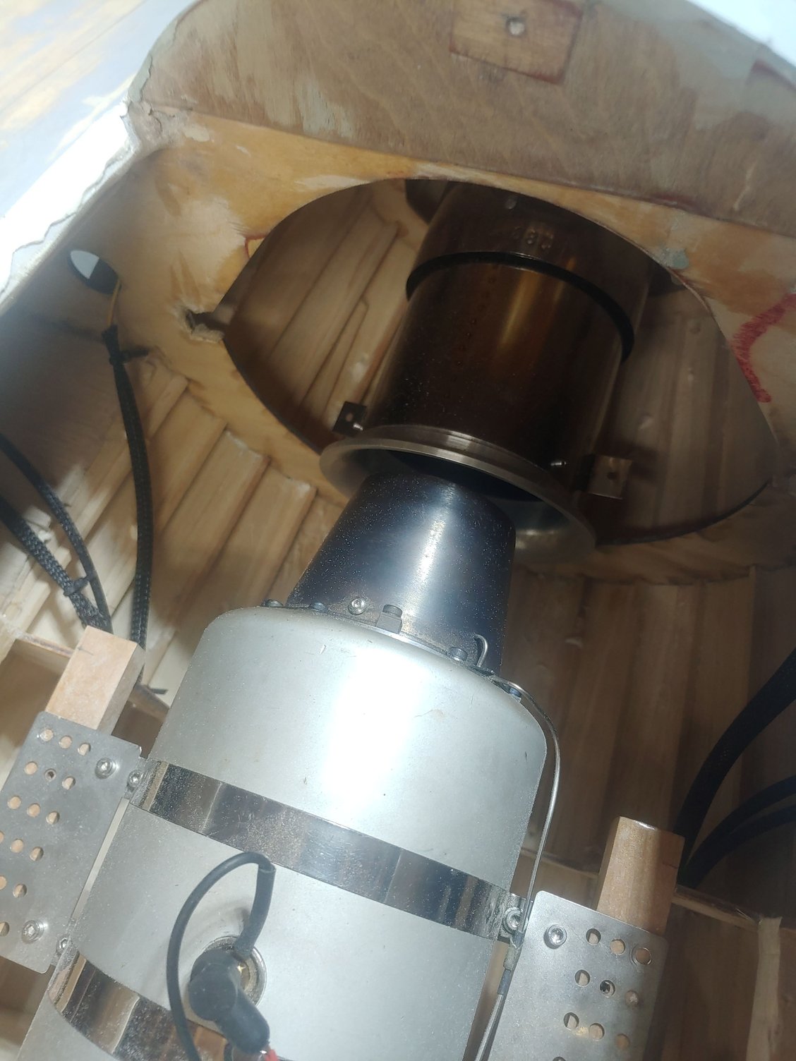 Thrust tube distance - RCU Forums