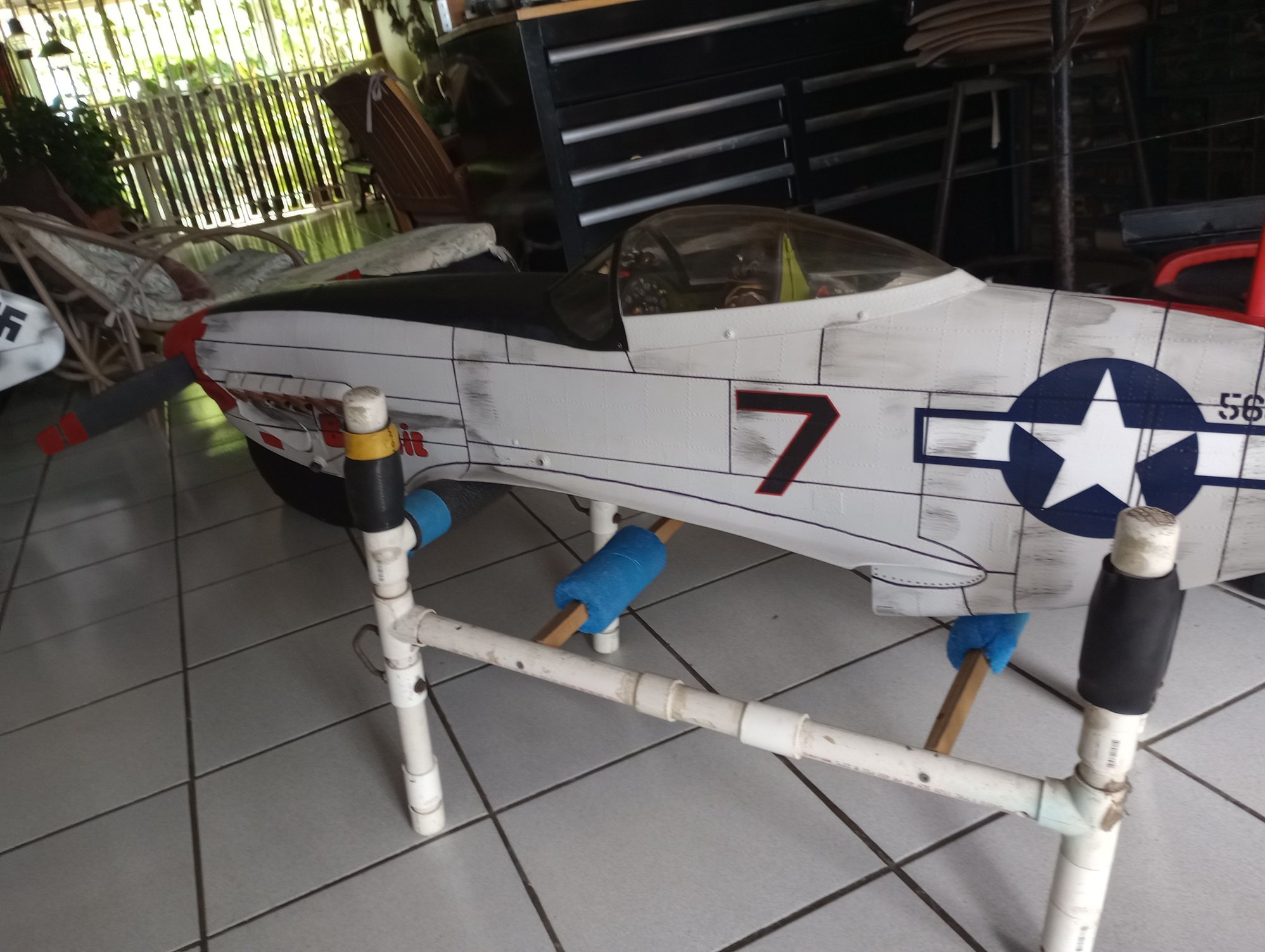 Final Steps of the construction of thhe TopFlte Giant scale P51D "Bunni ...