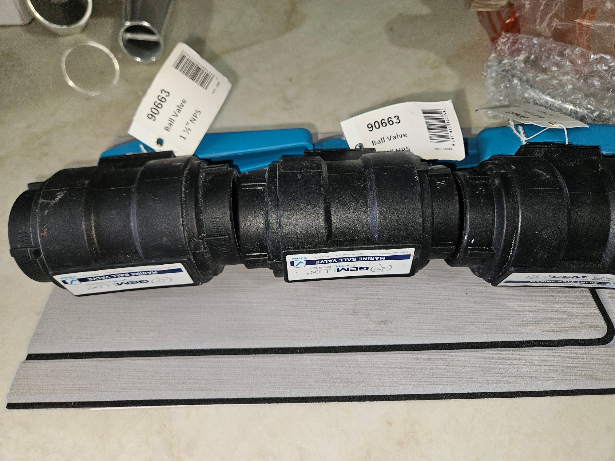 Gemlux 1 1/2 ball valve - The Hull Truth - Boating and Fishing Forum