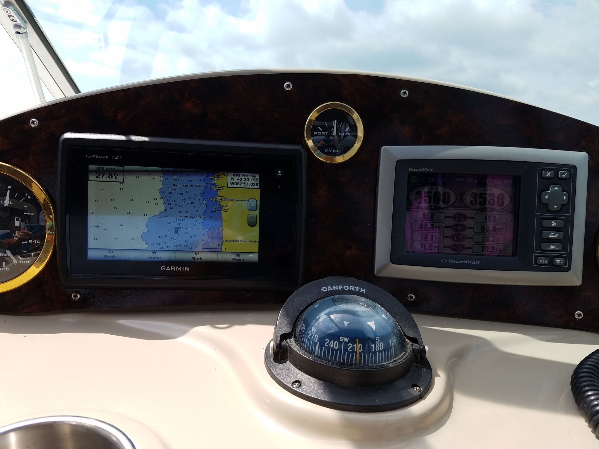 The Hull Truth - Boating and Fishing Forum - Looking at redoing my dash ...