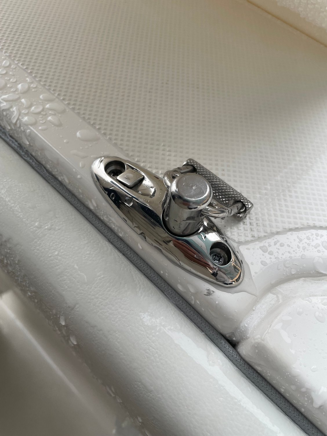 What is This Special Deck Clips? - The Hull Truth - Boating and Fishing ...