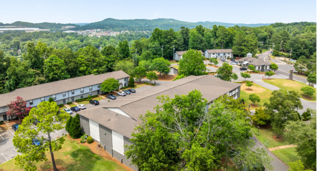 Retreat at Mountain Brook Reviews - Birmingham, AL | 1600 Sharpsburg ...