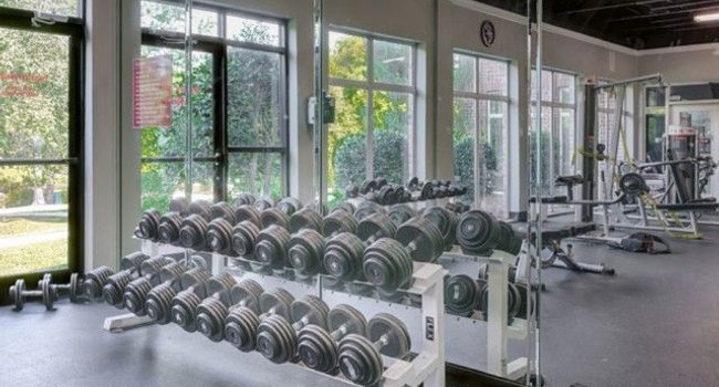 Kings Pointe Apartments Reviews - Fayetteville, NC | 230 Sawtooth Drive ...