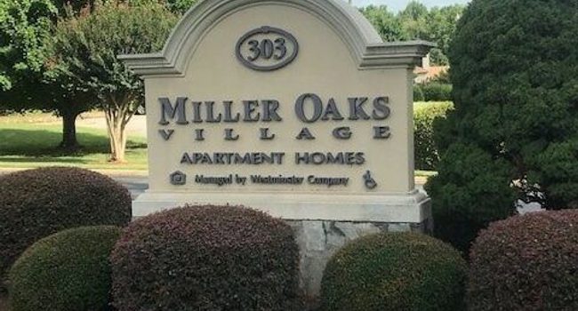 Miller Oaks Reviews - Mauldin, SC | 303 Miller Road | Apartment Reviews