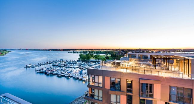 RiverPoint | Washington, DC Apartments for Rent | ApartmentRatings©