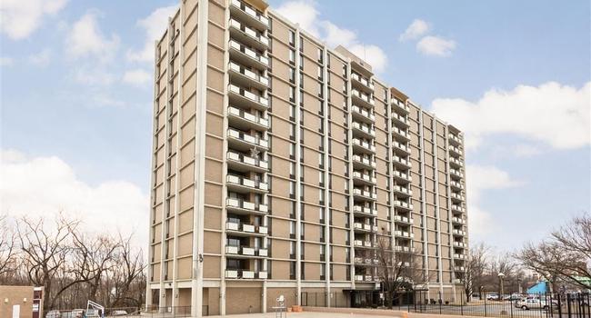 Three Rivers Apartments Reviews - Fort Wayne, IN | 101 Three Rivers N ...