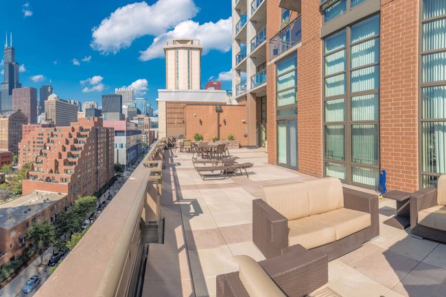 Astoria Tower - 32 Reviews | Chicago, IL Apartments for Rent ...